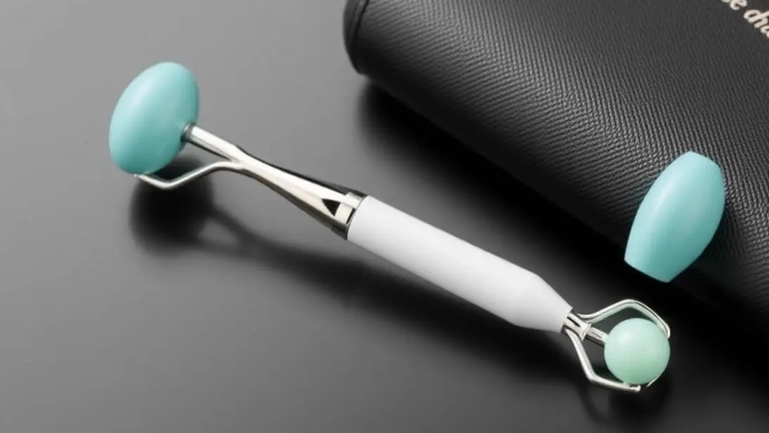 Top Derma Roller Design Trends for Travel-Friendly Options | Xdermaroller